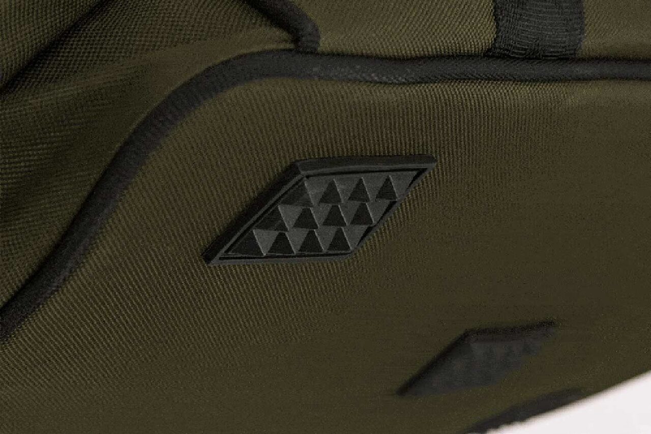 Рюкзак Fox (Фокс) - R-Series Rucksack